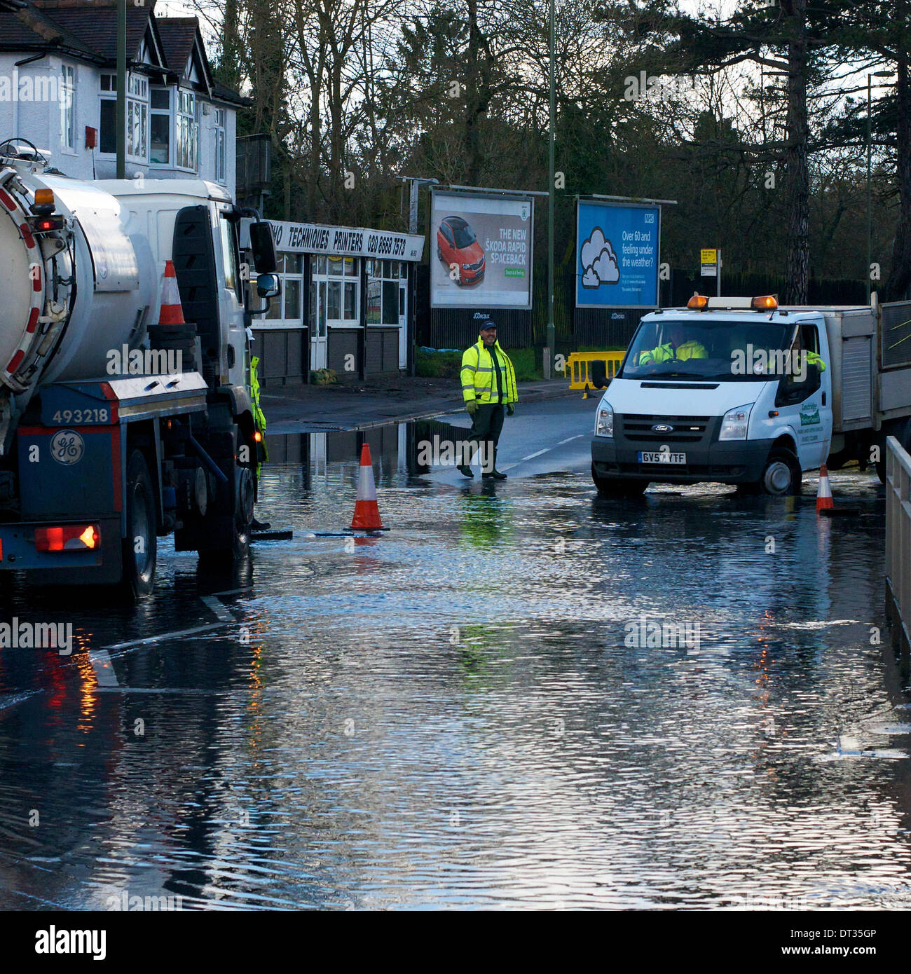 Whyteleafe, Purley, Surrey. Friday 7th February 2014. Flooding closes ...