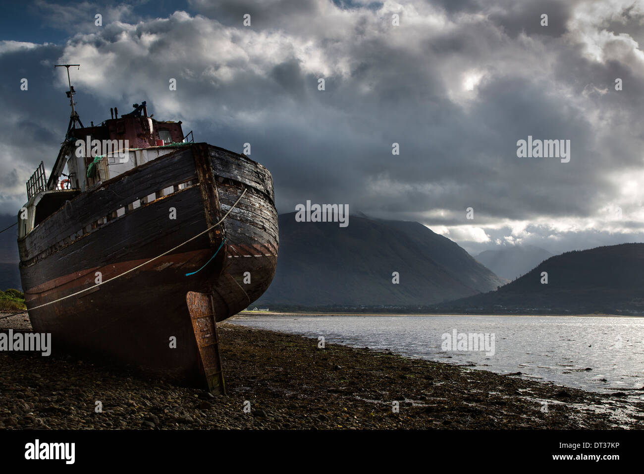 Beached and abandoned boat, Corpach, Fort William, Scotland Stock Photo ...