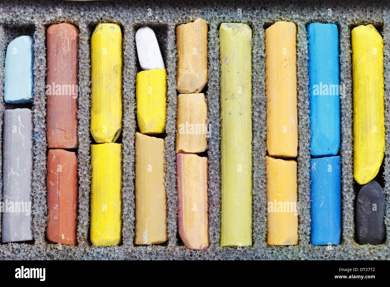 set of used artistic dry pastel close up Stock Photo - Alamy