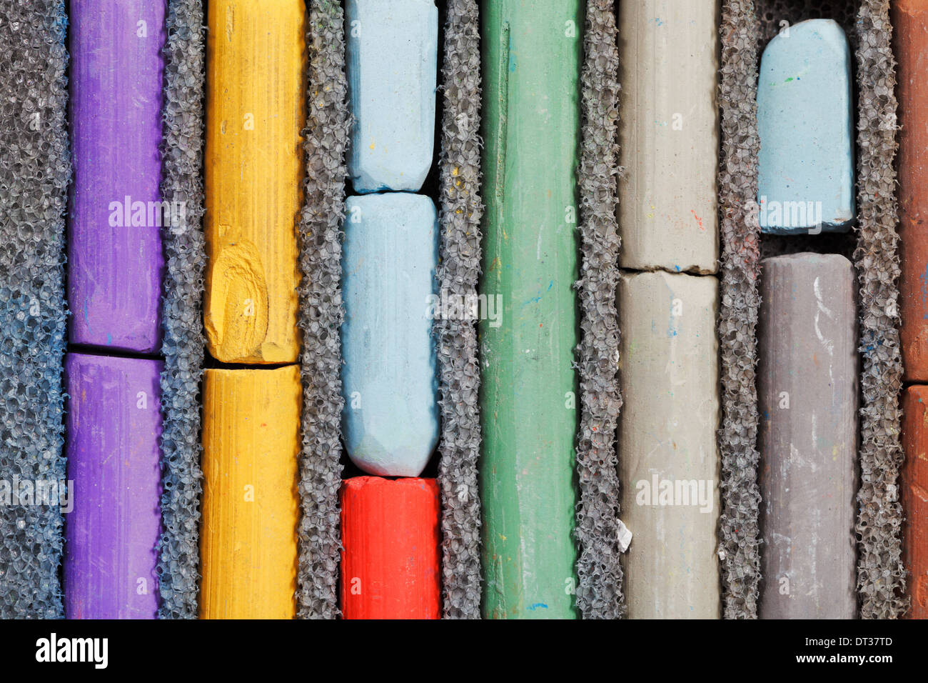 Soft pastel sticks hi-res stock photography and images - Alamy