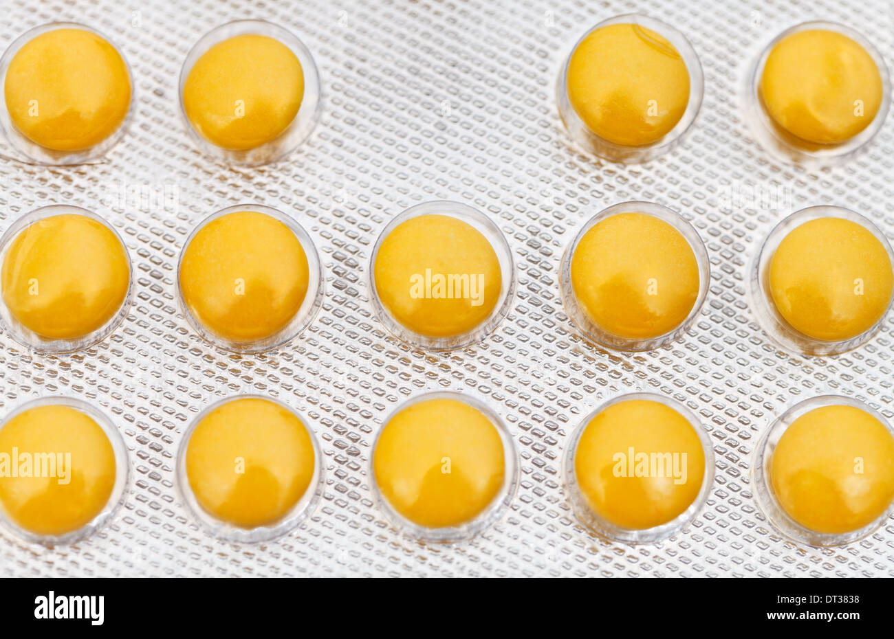 Yellow tablets hi-res stock photography and images - Alamy
