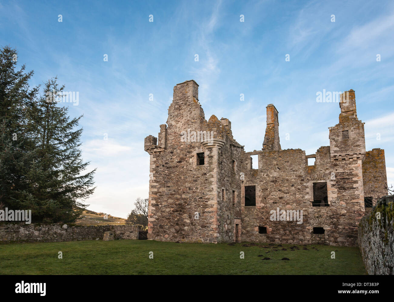 Strathdon aberdeenshire hi-res stock photography and images - Alamy