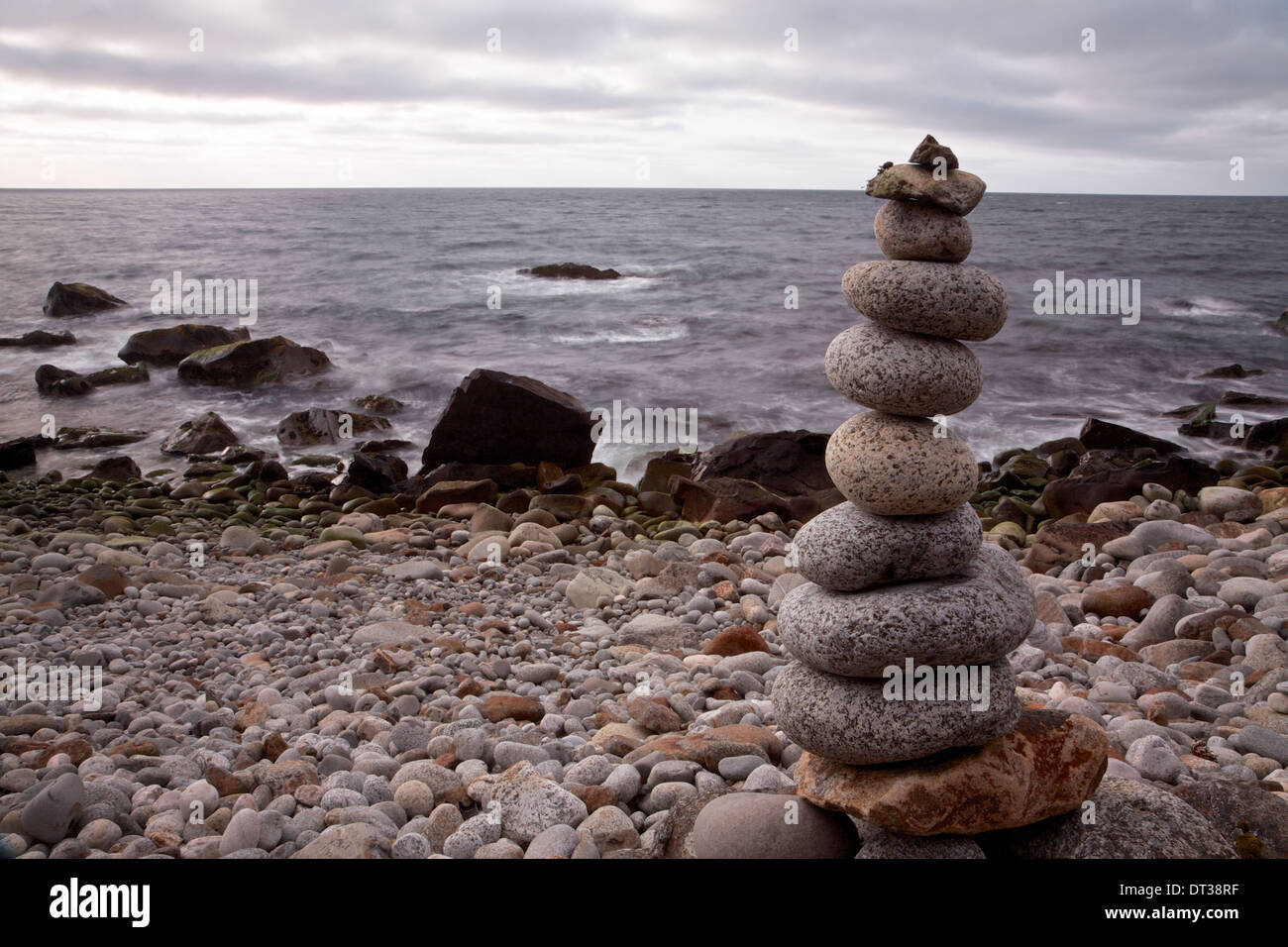Stones piled up beach hi-res stock photography and images - Alamy