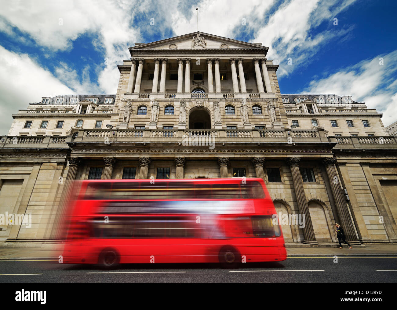 Bank of England, Threadneedle Street, London, England, United Kingdom ...