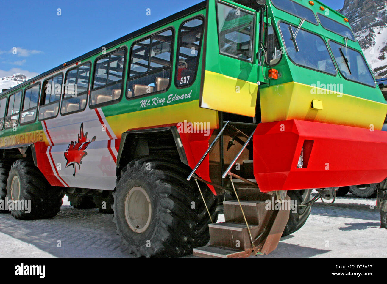 Athabasca Glacier Ice Fields Parkway Explorer Vehicle in the Canadian ...