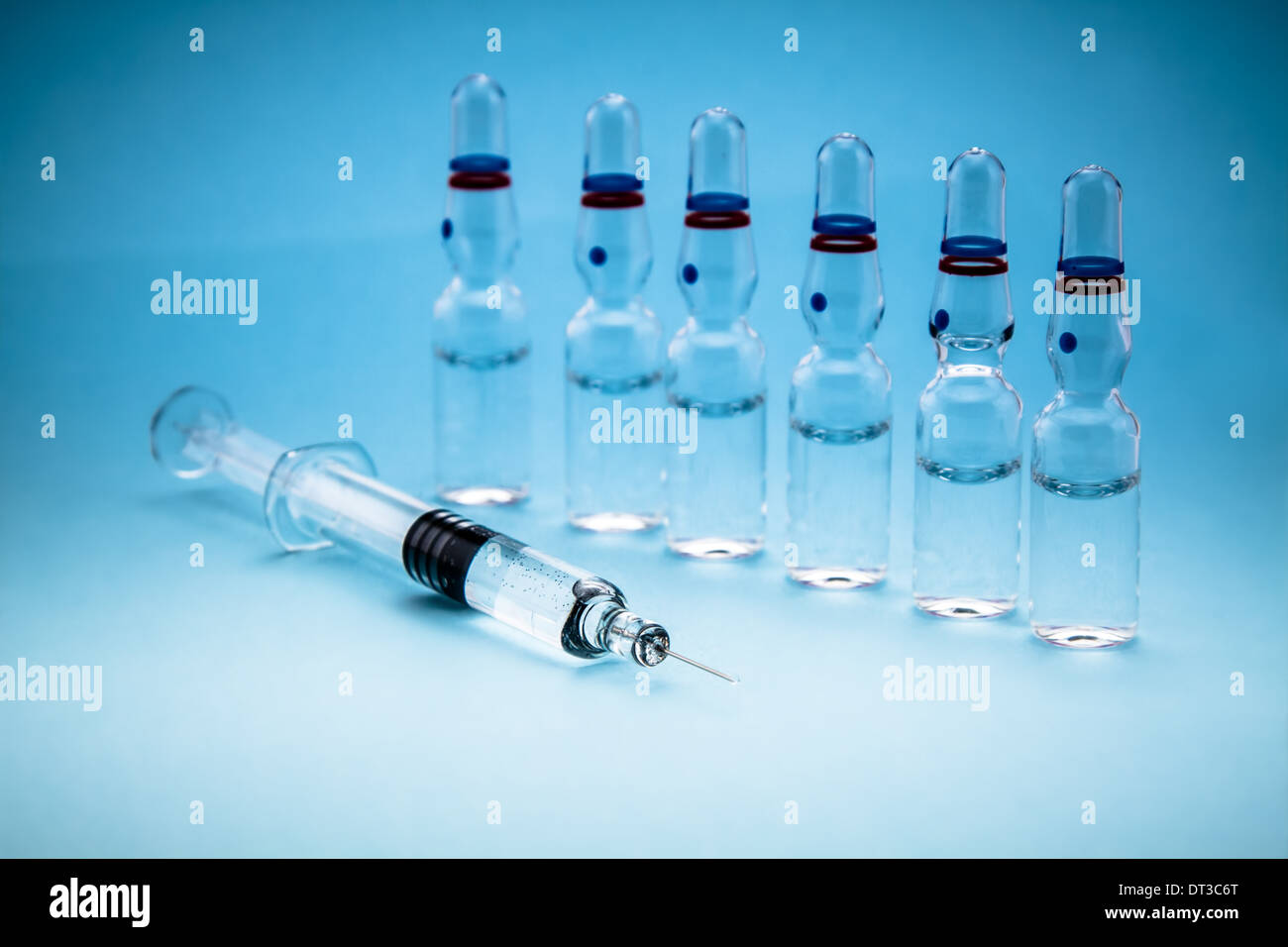 Ampule Stock Photos & Ampule Stock Images - Alamy