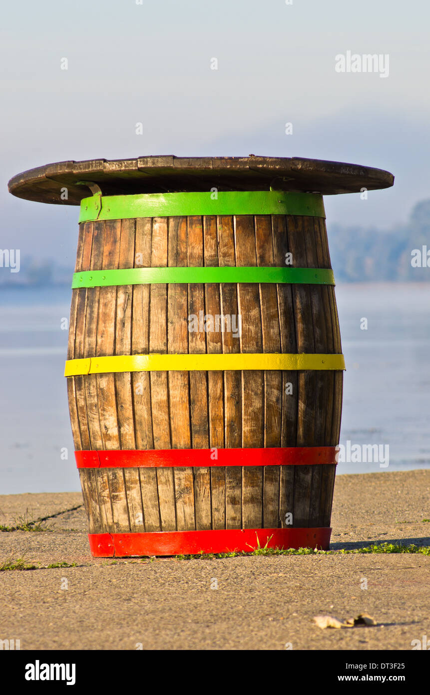 Wooden barrel hoops hi-res stock photography and images - Alamy
