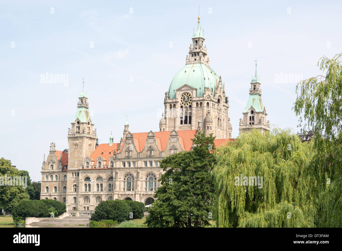 Landscape of the New Town Hall in Hanover, Germany Stock Photo - Alamy