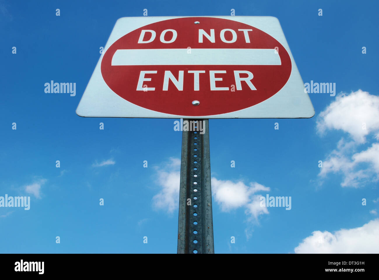 An American "Do Not Enter" road sign against a blue sky Stock Photo - Alamy