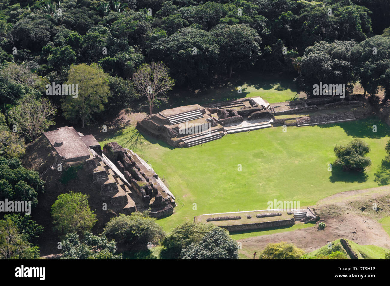 Xunantunich Mayan Site Ruins In Belize Tropical Discovery