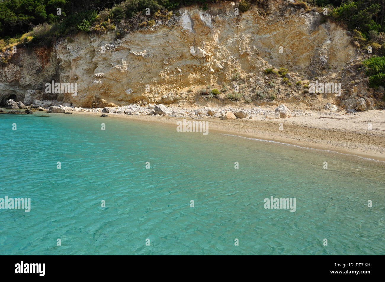 Turquoise sea water hi-res stock photography and images - Alamy