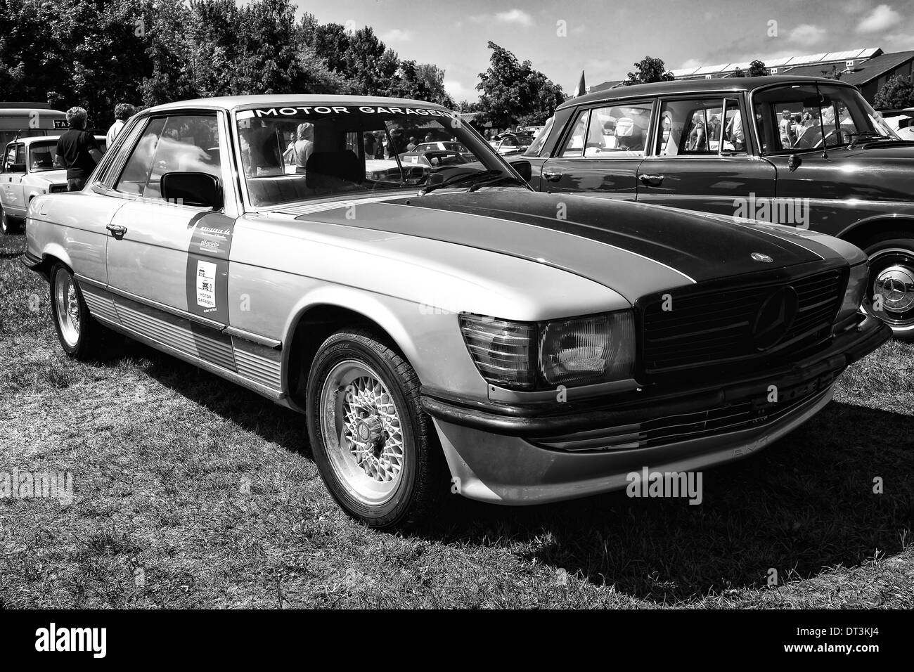 Mercedes benz antique Black and White Stock Photos & Images - Alamy