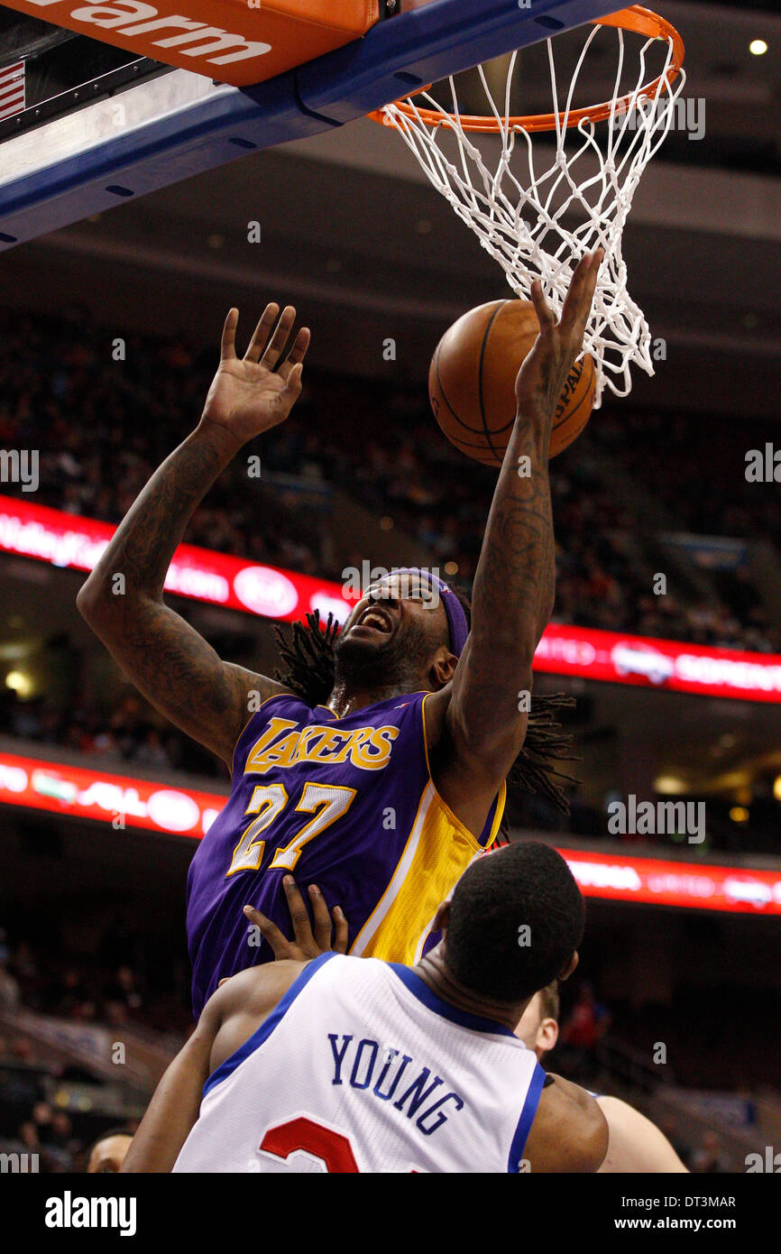 Los angeles lakers power forward hi-res stock photography and images ...