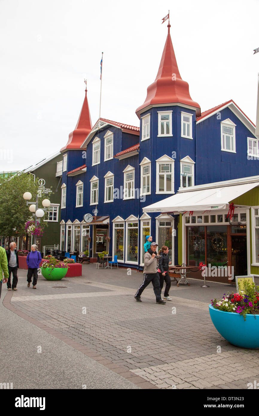 Main street cafe hi-res stock photography and images - Alamy