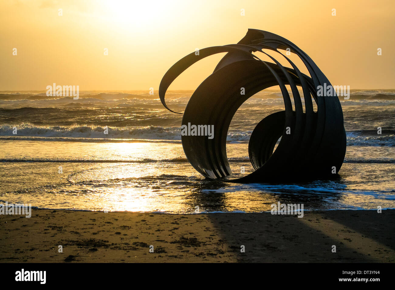 Mary's Shell Sculpture at Cleveleys on the Fylde Coast in Lancashire ...