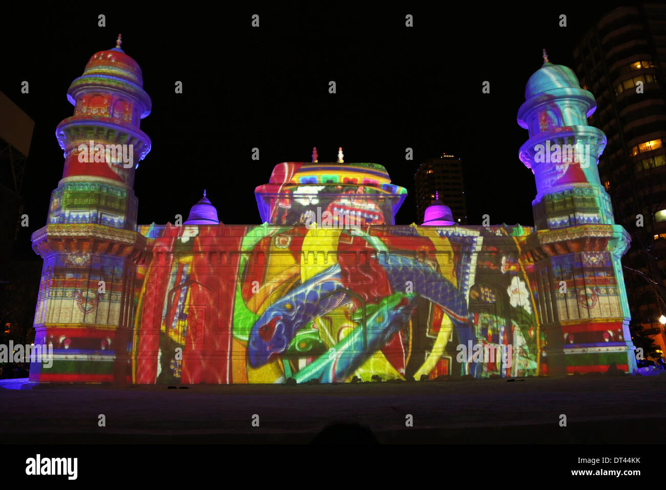 India snake sculpture hi-res stock photography and images - Alamy