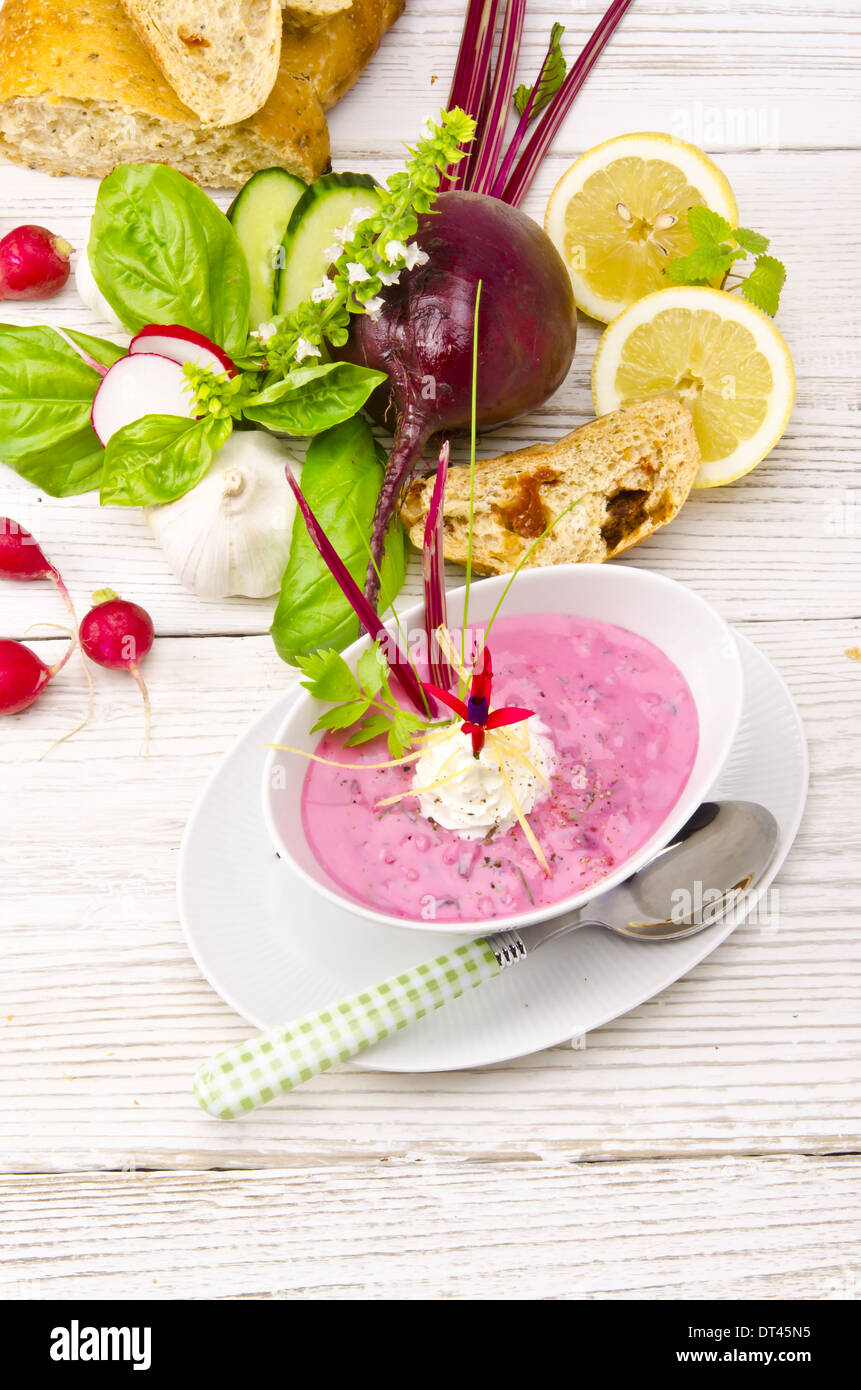 Cold beet soup Stock Photo - Alamy