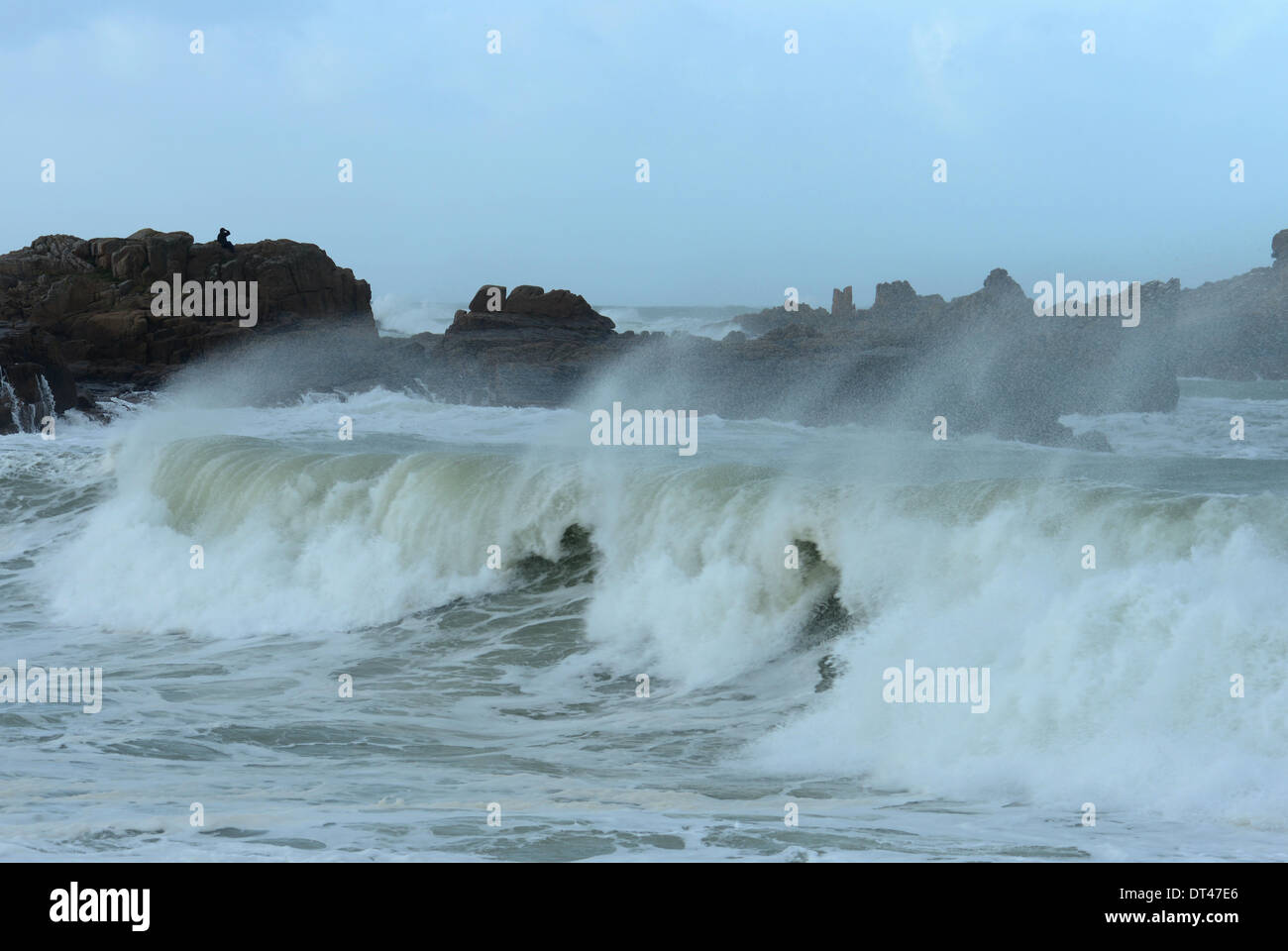 Weather channel forecast hi-res stock photography and images - Alamy