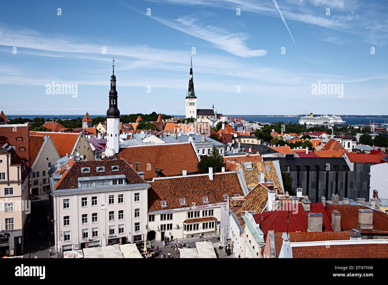 Old tallinn hi-res stock photography and images - Alamy