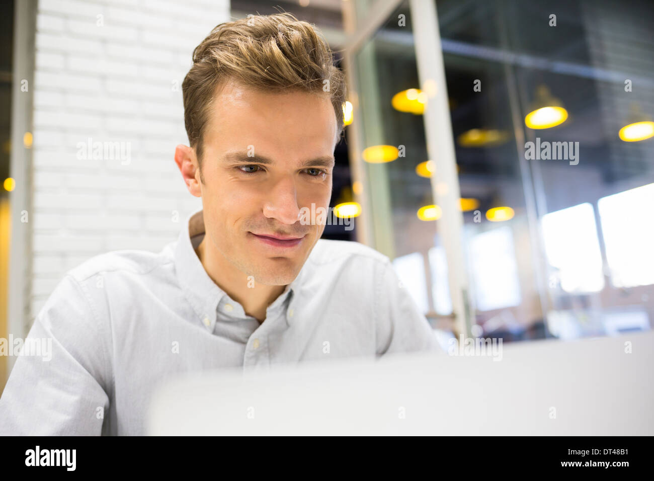 Male business computer desk start-up Stock Photo - Alamy