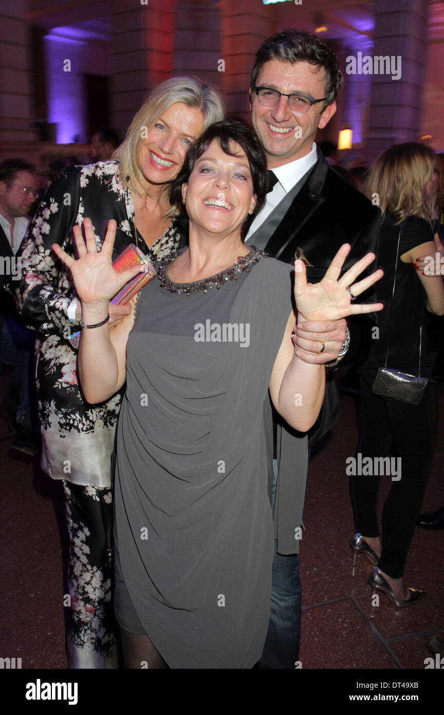Berlin, Germany. 7th Feb, 2014. Susanne Sigl, Janina Hartwig, Hans Sigl ...