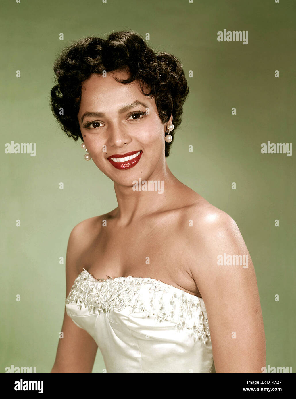 Dorothy dandridge 1955 hi-res stock photography and images - Alamy