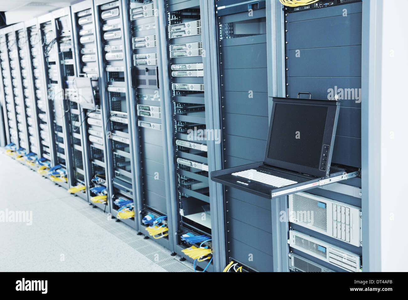 network server room Stock Photo - Alamy