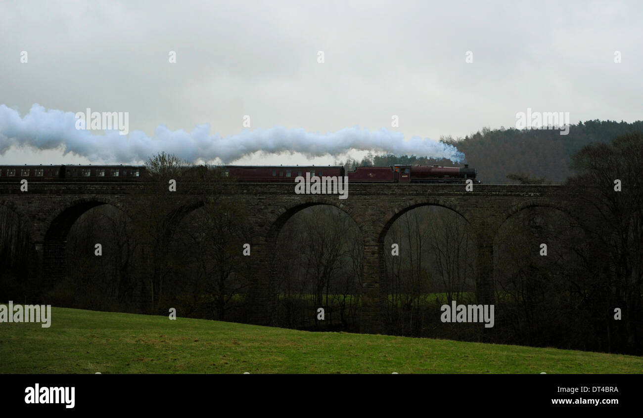 Armathwaite viaduct hi-res stock photography and images - Alamy