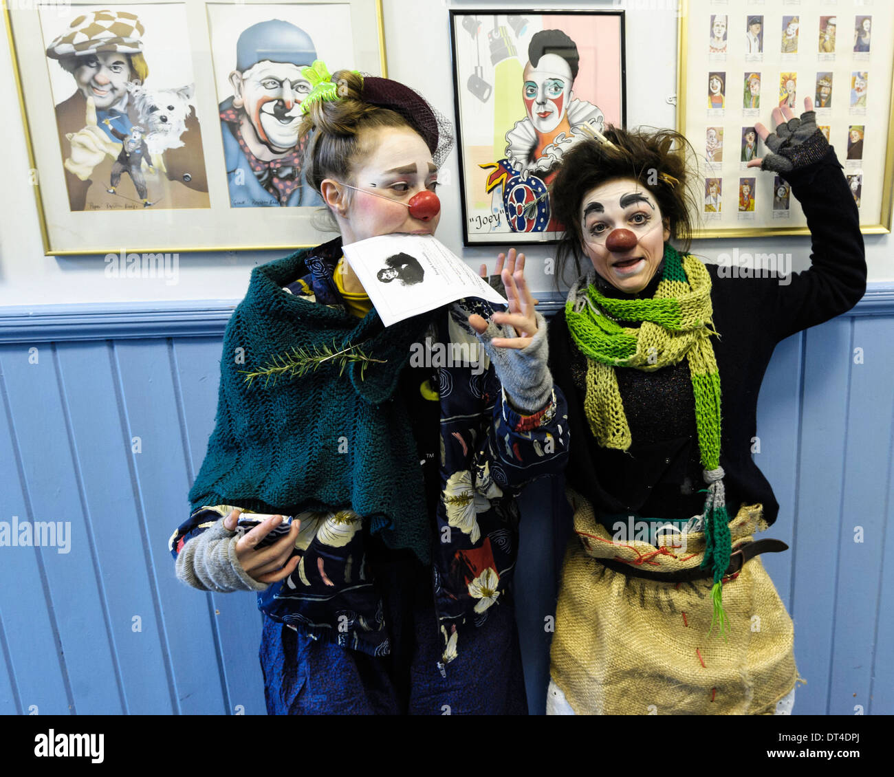 Female clown dress hi-res stock photography and images - Alamy