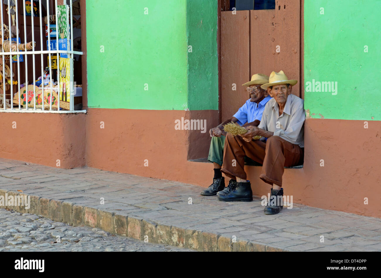 Men trinidad hi-res stock photography and images - Alamy