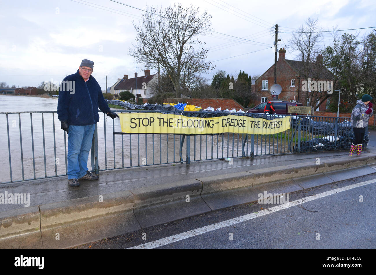 Flooding in burrowbridge hi-res stock photography and images - Alamy