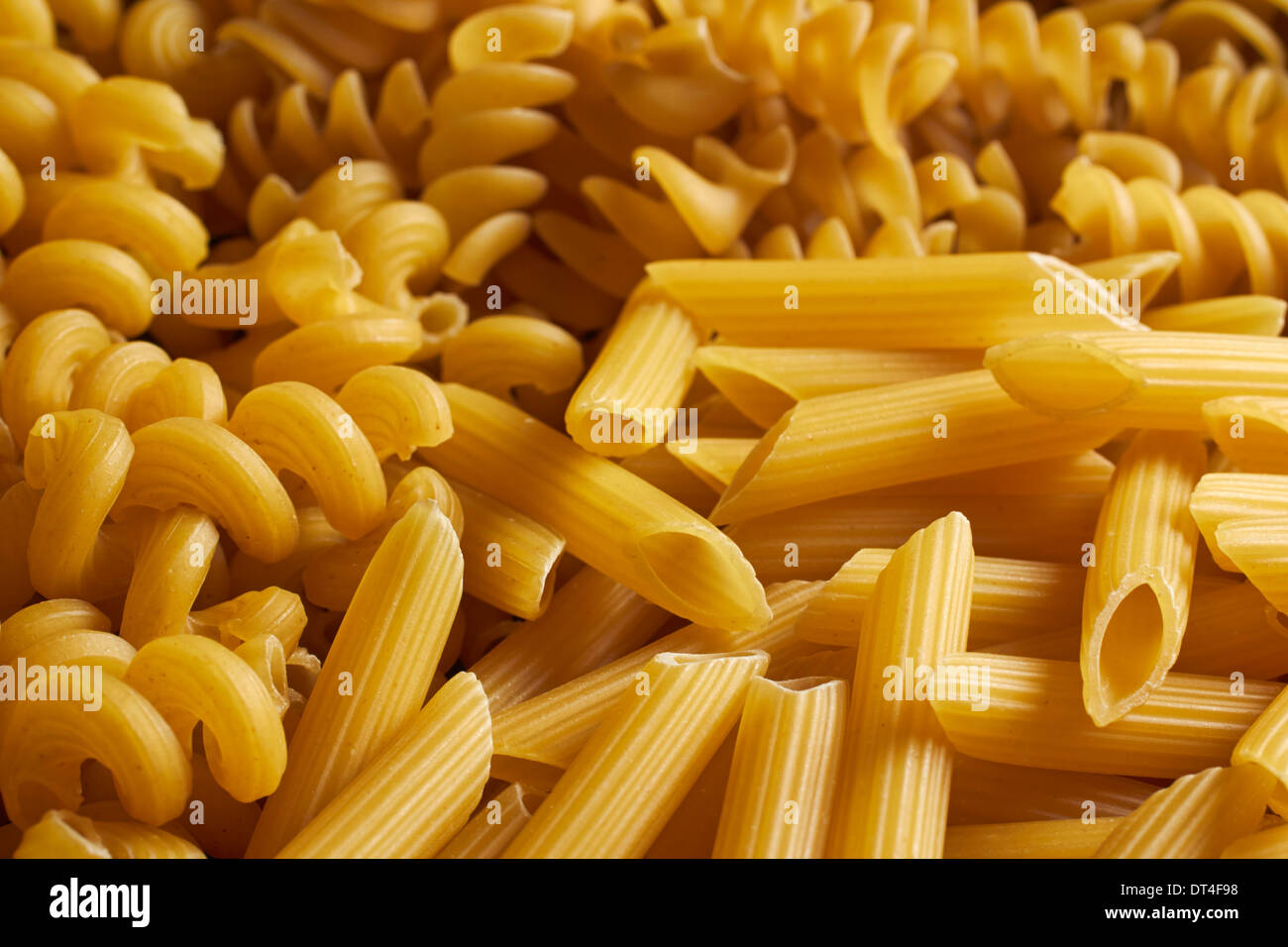 A combination of popular pasta shapes Stock Photo - Alamy