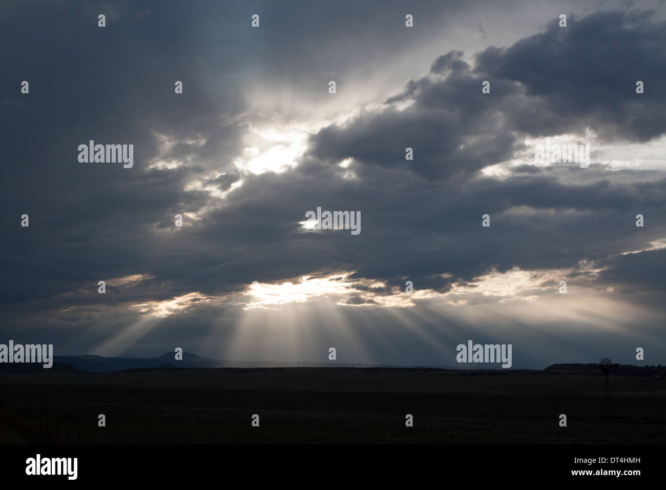 Radiance cloud hi-res stock photography and images - Alamy