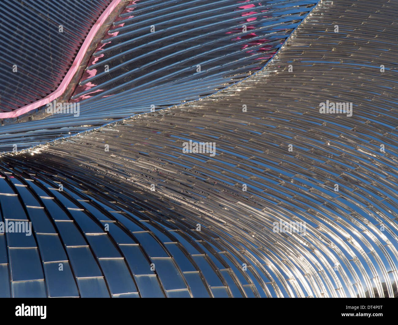 Metal cladding detail hi-res stock photography and images - Alamy