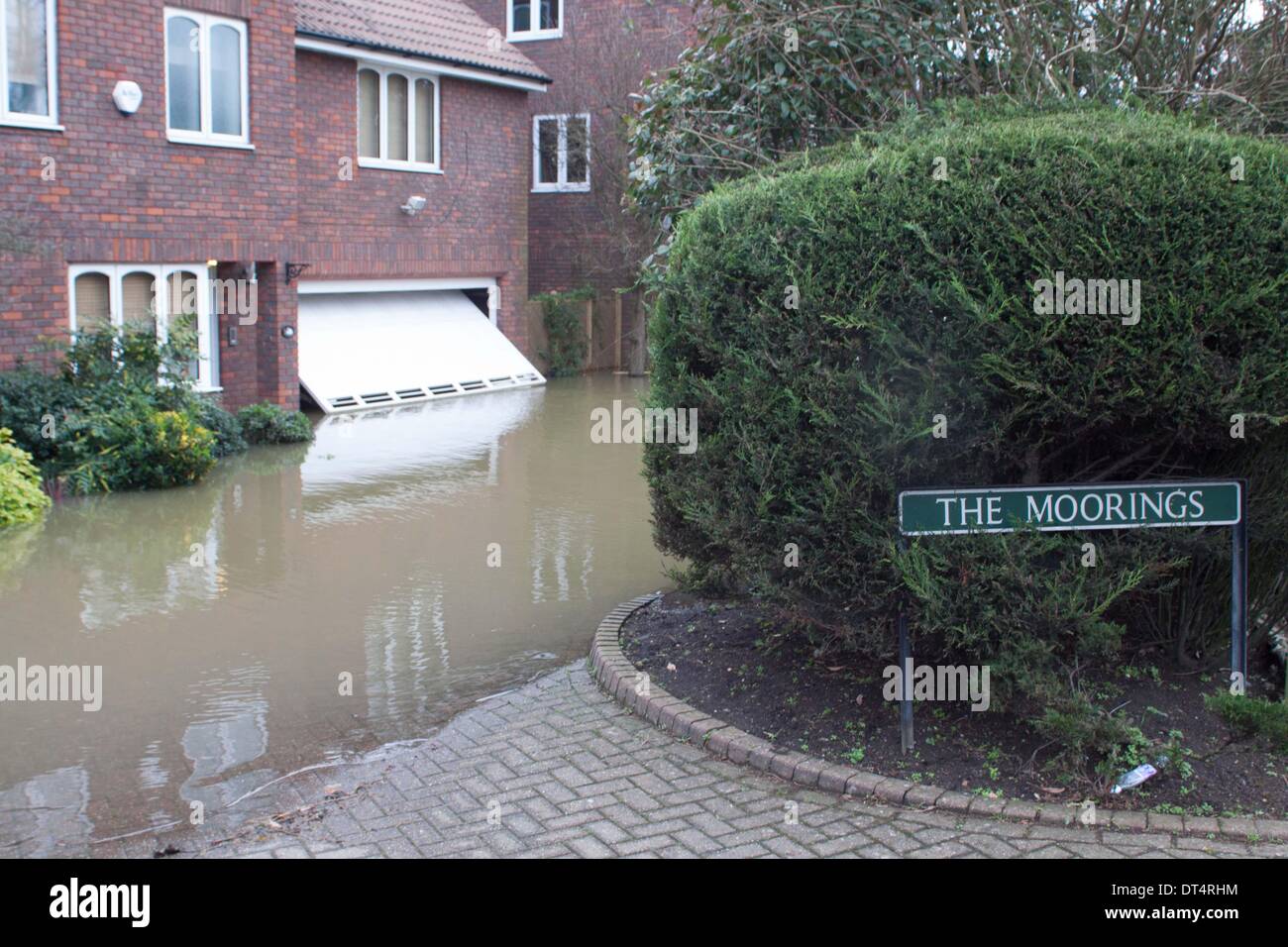 Flooded garage hi-res stock photography and images - Alamy