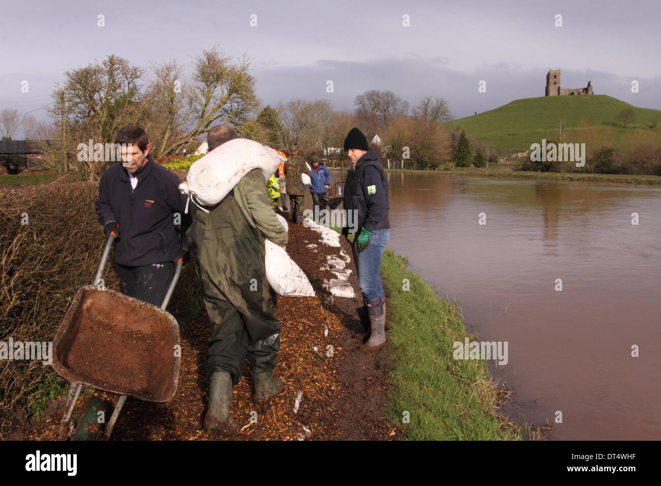 Village volunteers hi-res stock photography and images - Alamy