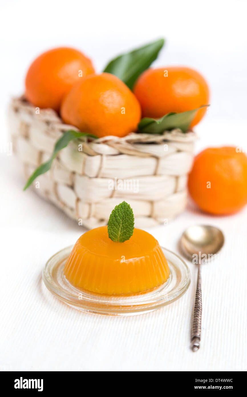 Orange jelly slice hi-res stock photography and images - Alamy