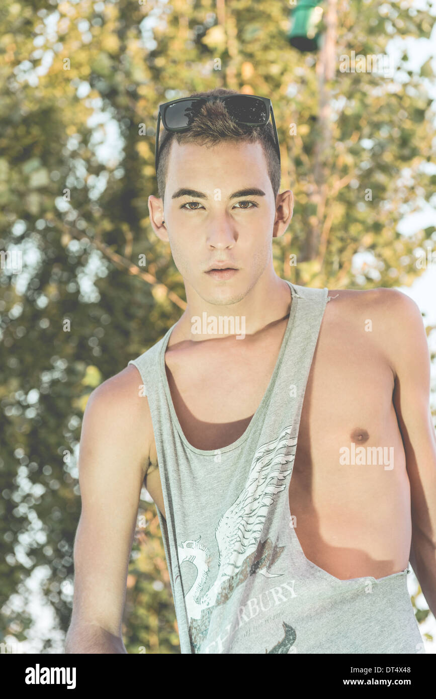 Young black man top hi-res stock photography and images - Alamy