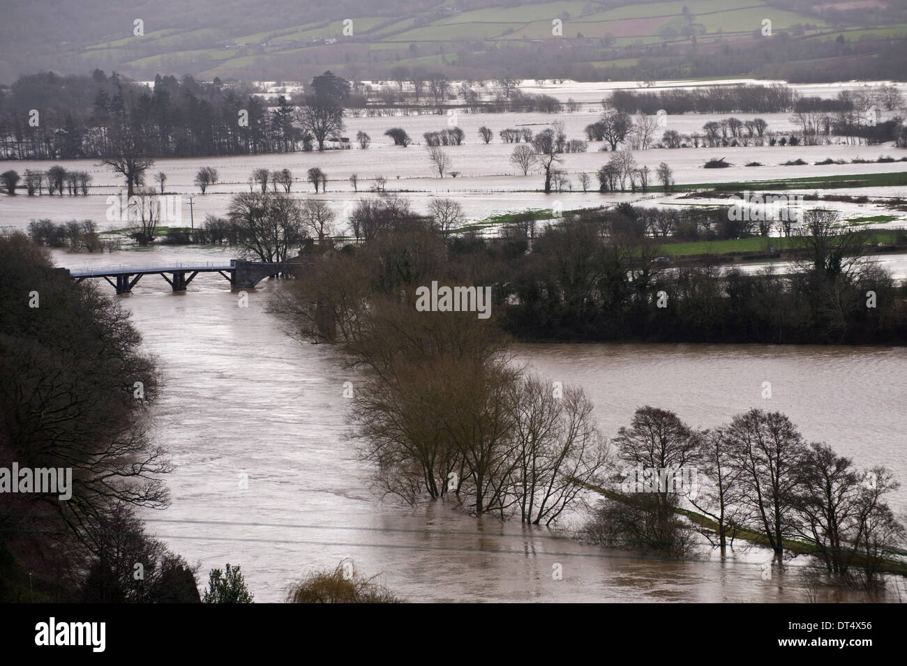 Whitney-on-Wye, Herefordshire, England, UK. 9th Feb, 2014. River Wye ...