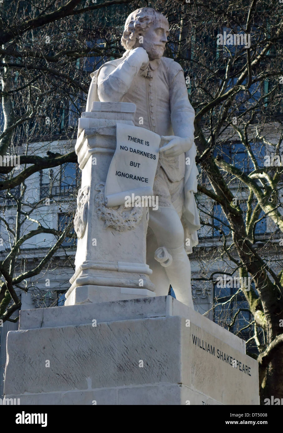 Statue of William Shakespeare in Leicester Square, London Stock Photo ...