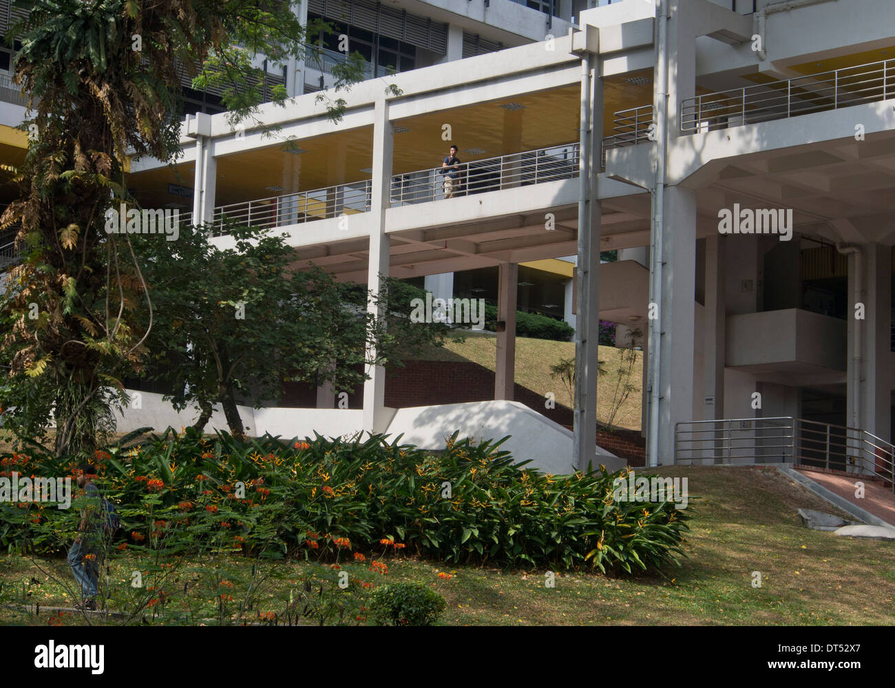 Students at the NUS Campus. National University of Singapore Stock ...