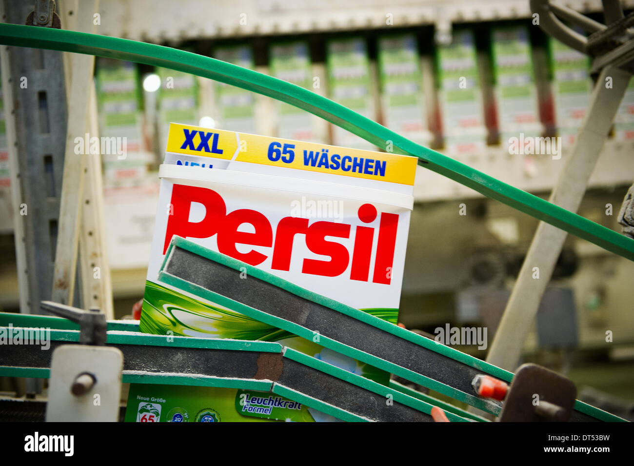 Persil box hi-res stock photography and images - Alamy