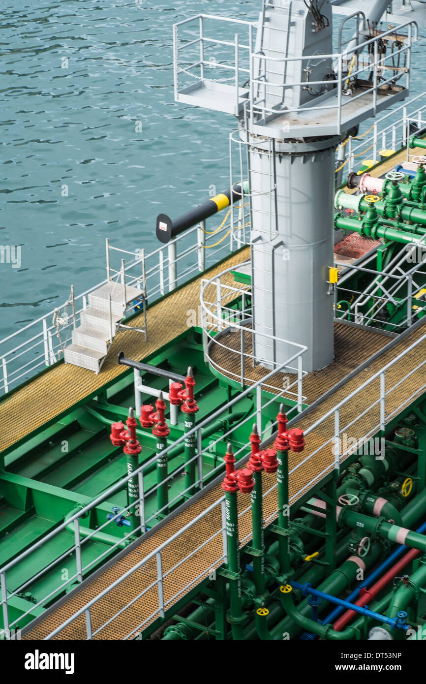 Diesel tanker hi-res stock photography and images - Alamy