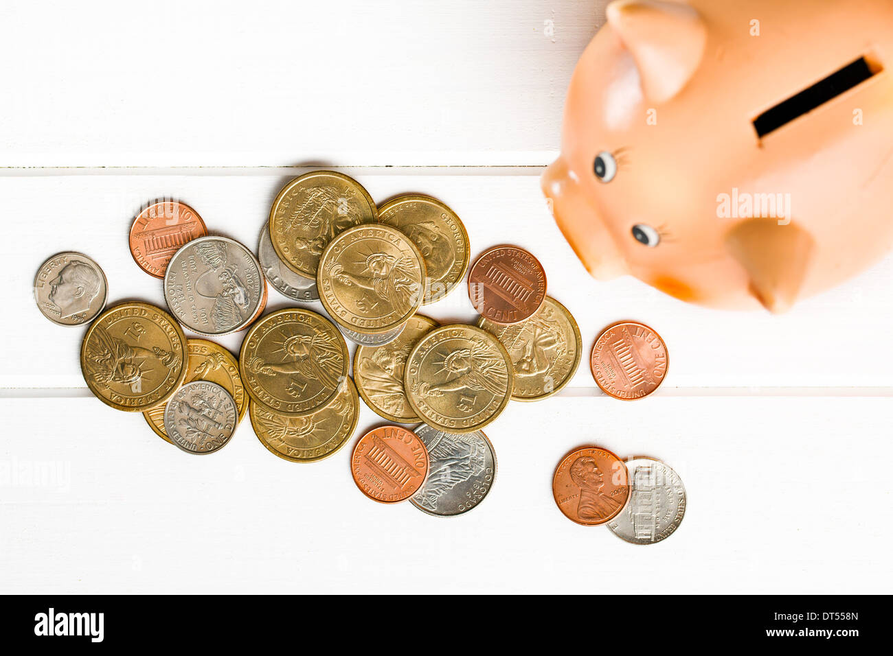 the U.S. coins and piggy bank Stock Photo - Alamy