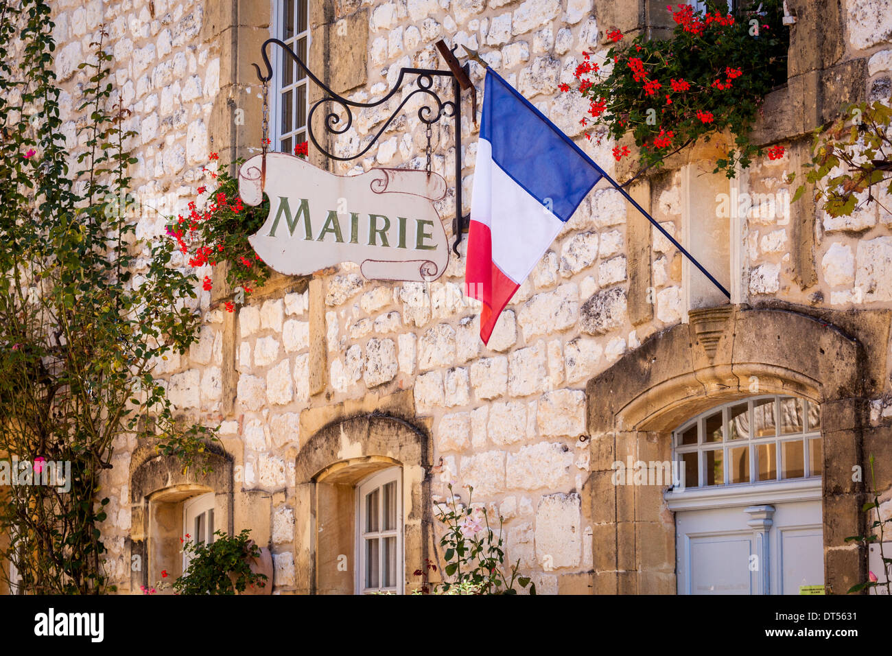 Mairie monpazier hi-res stock photography and images - Alamy
