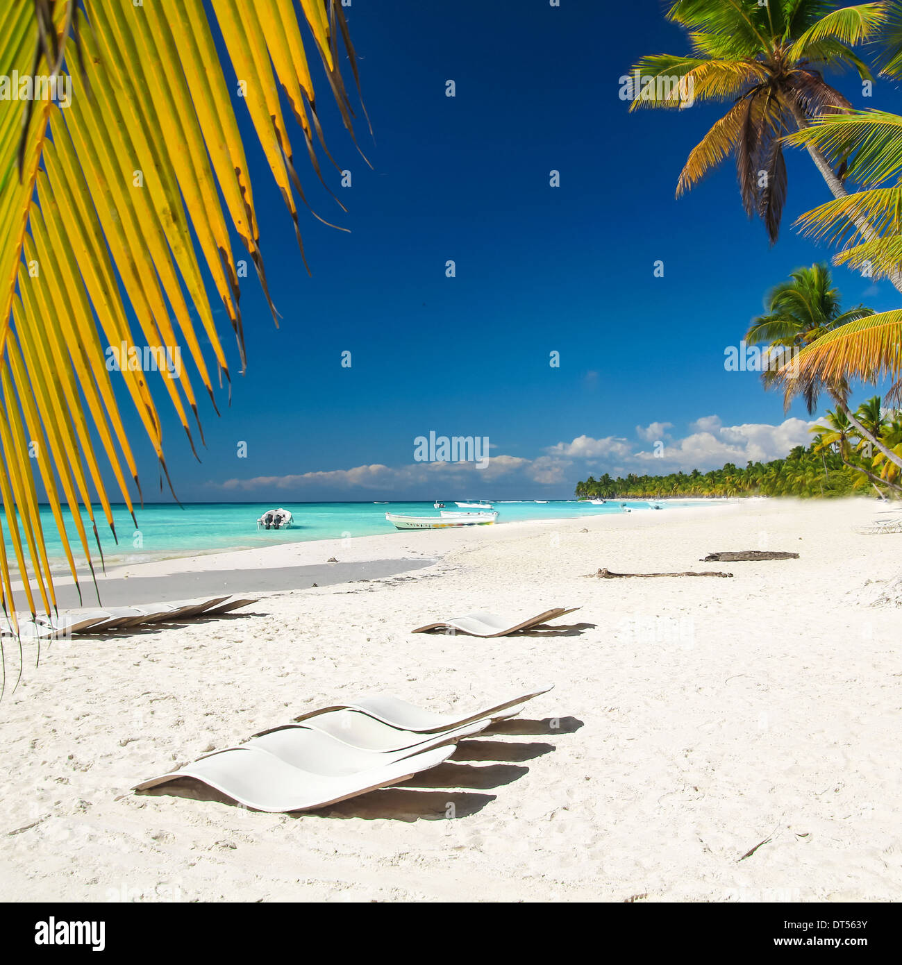 Beach scene collage hi-res stock photography and images - Alamy