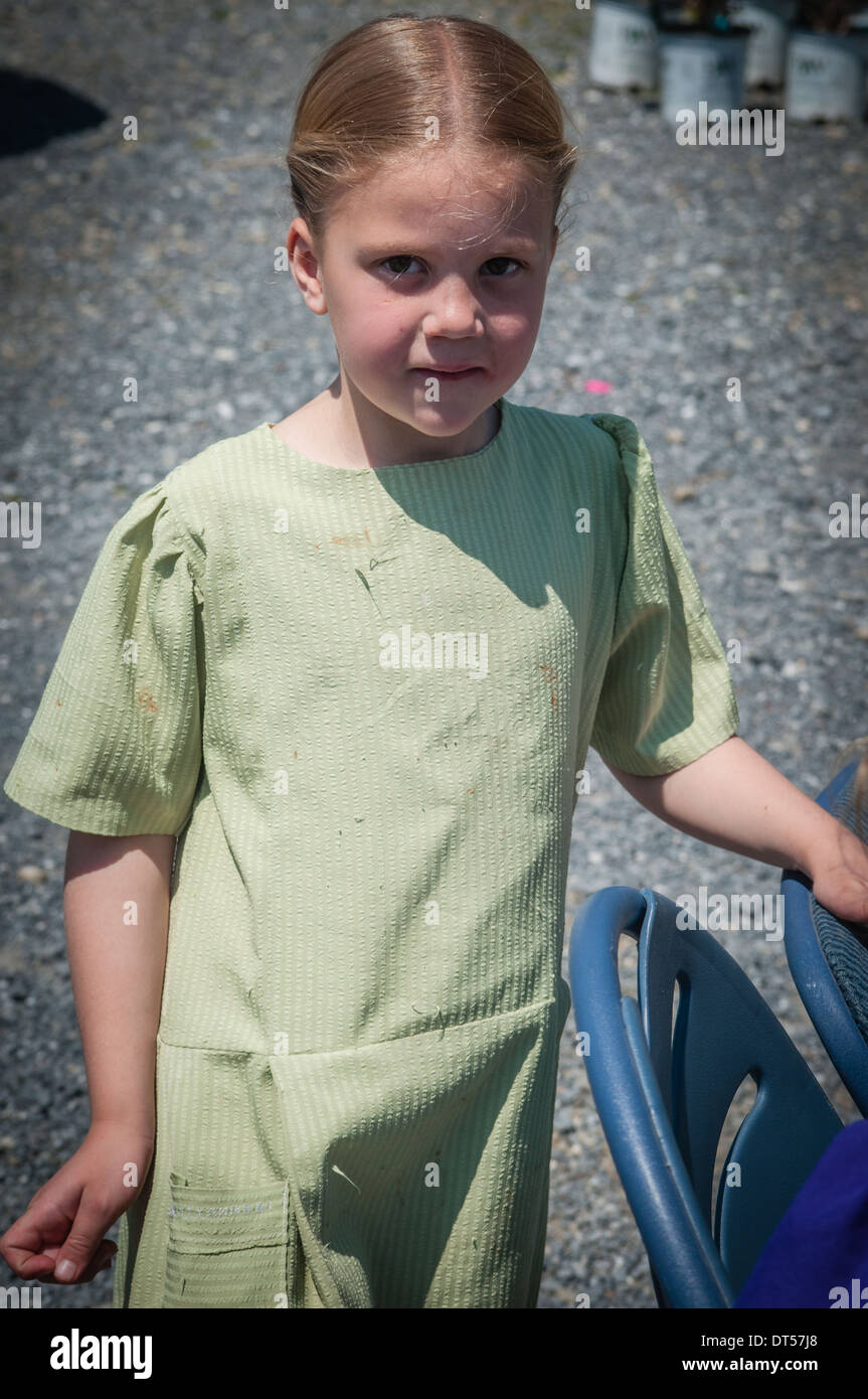 Amish children hi-res stock photography and images - Alamy