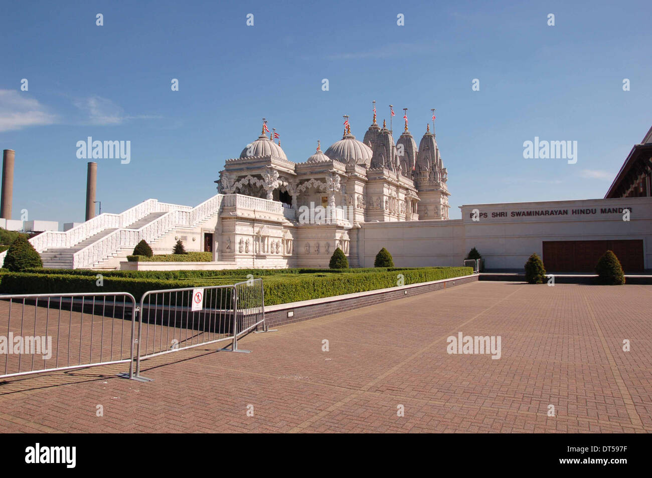 Neasden temple architecture hi-res stock photography and images - Alamy