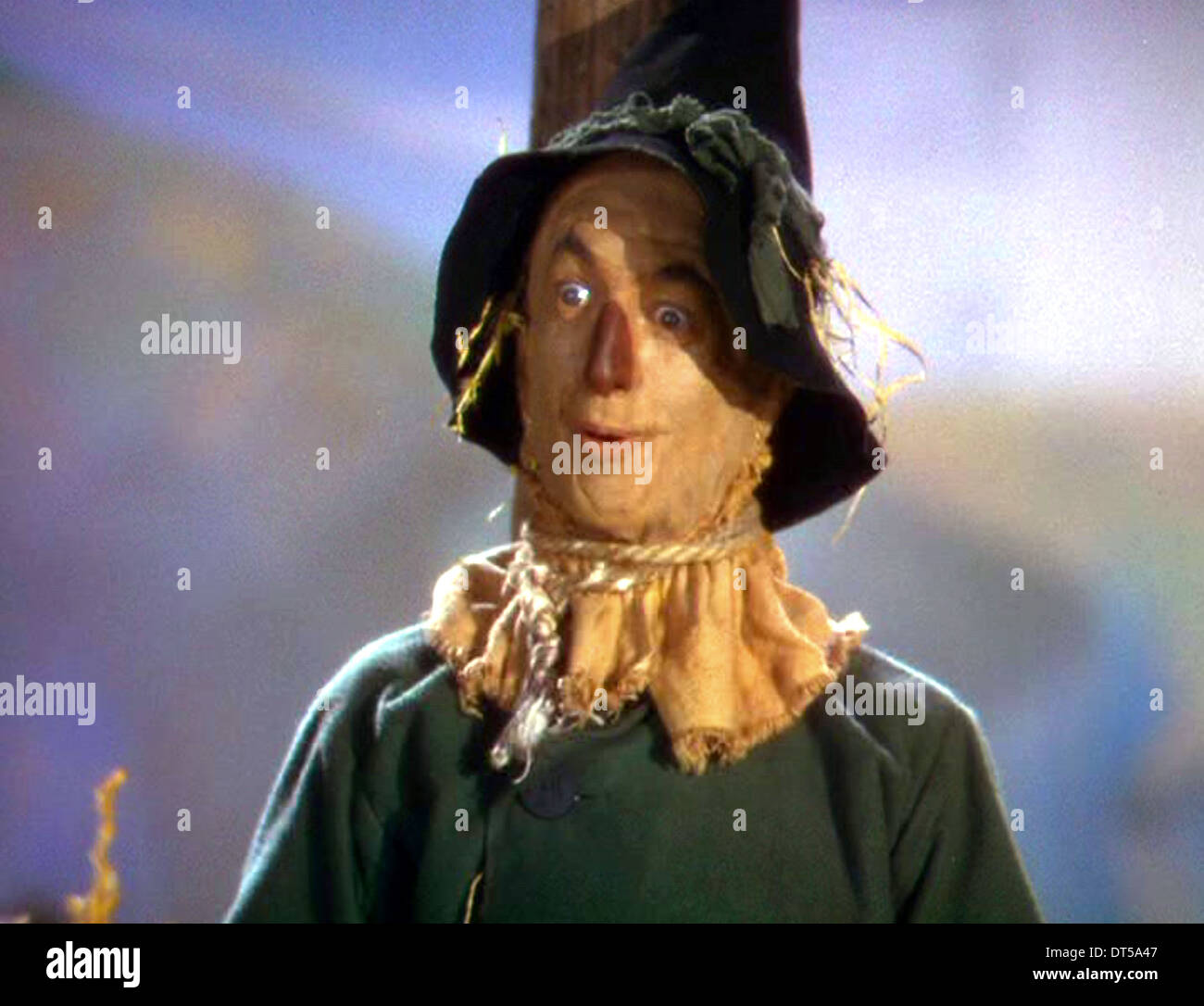 RAY BOLGER THE WIZARD OF OZ (1939 Stock Photo - Alamy