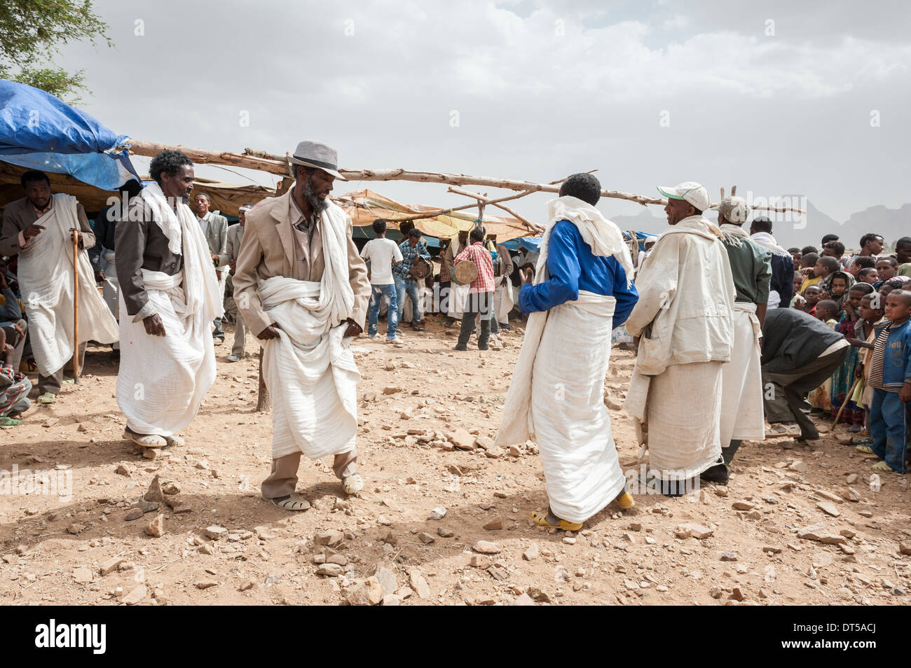 Village wedding party hi-res stock photography and images - Alamy